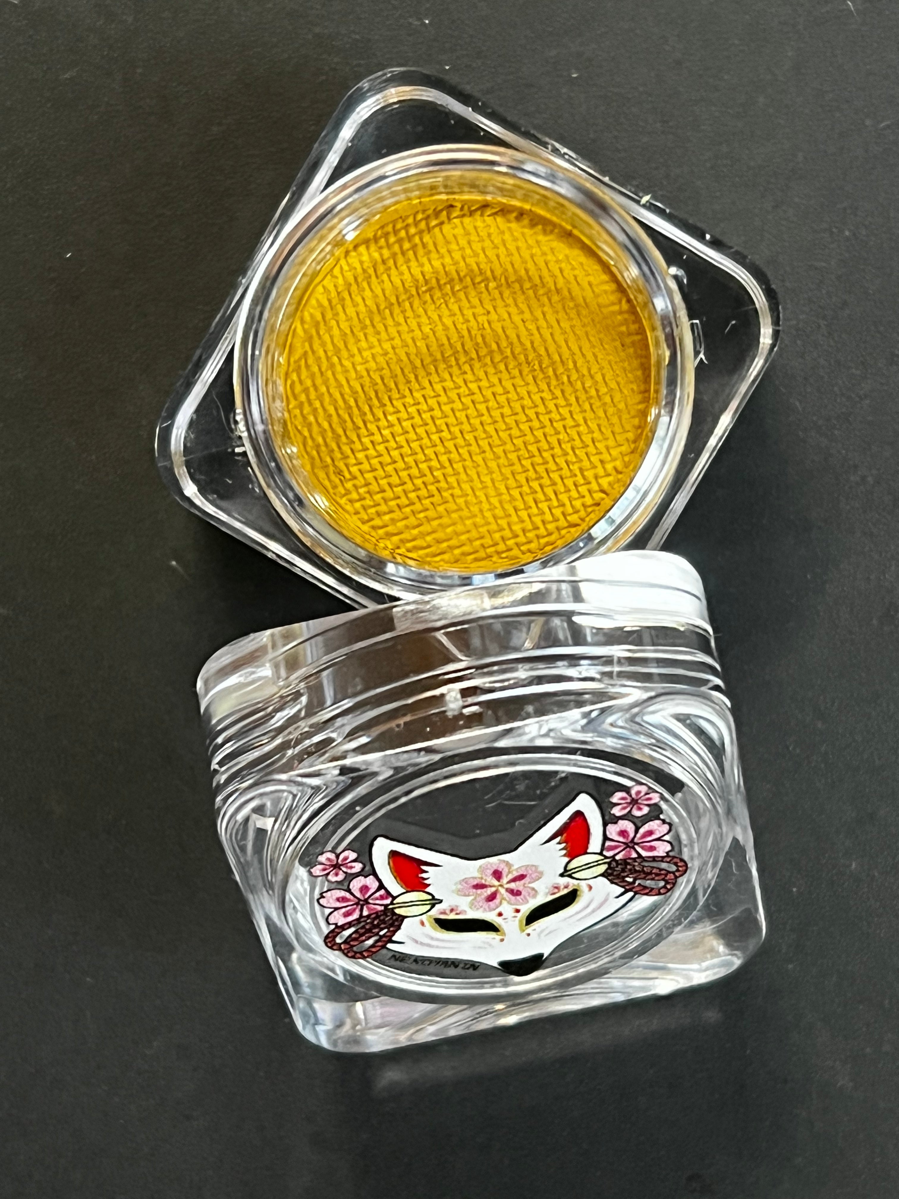 14 - Mustard (Yellow) Water Activated Graphic Liner – Nekoyanin